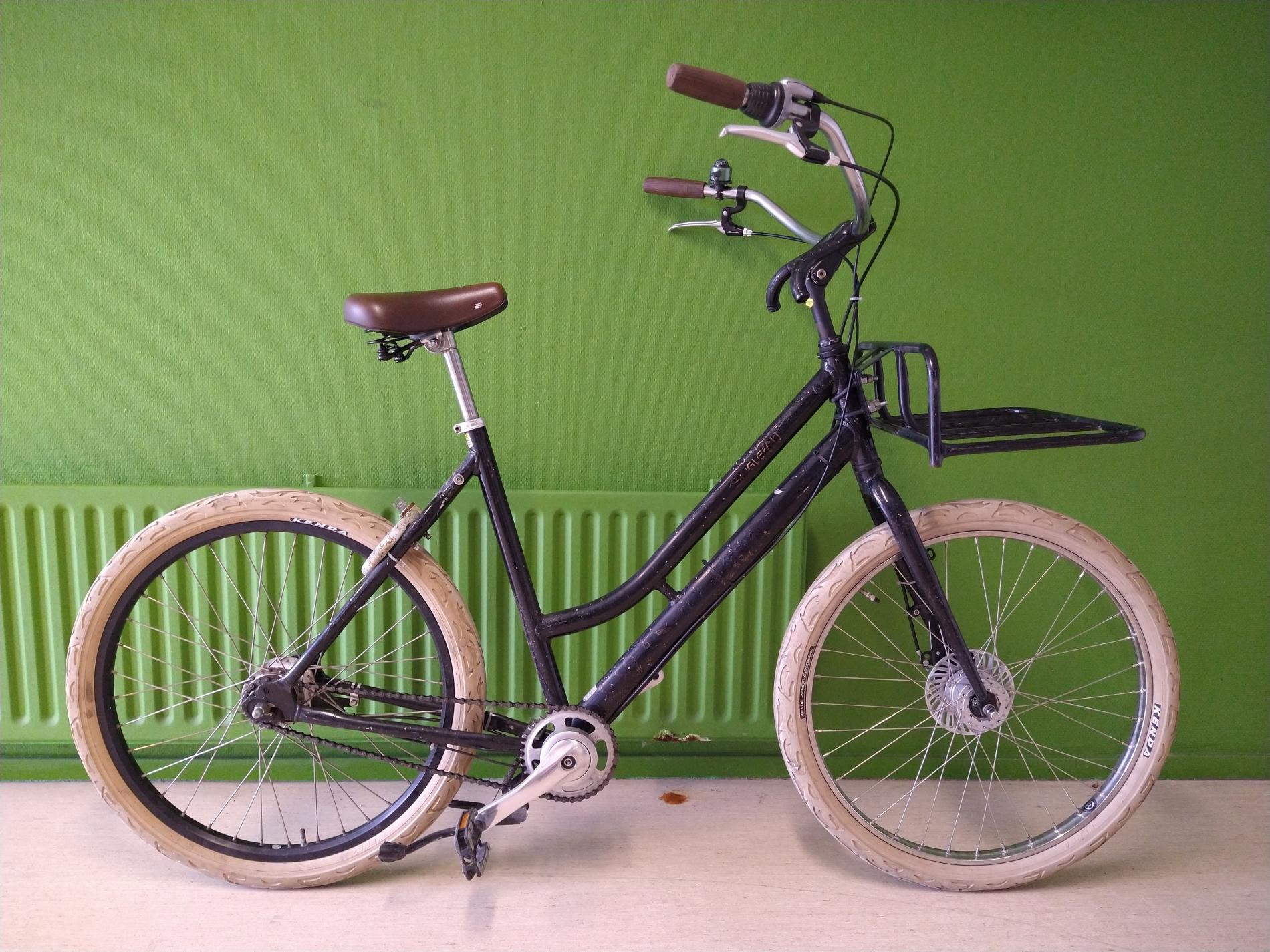 BikeFair | Giant Custom | BikeFair - Marketplace For Bikes