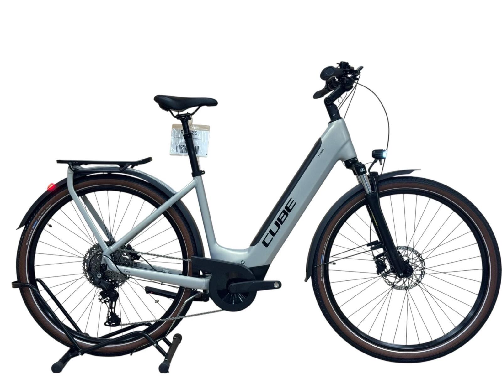 BikeFair | Cube Touring Hybrid Pro 625 | BikeFair - Marketplace For Bikes